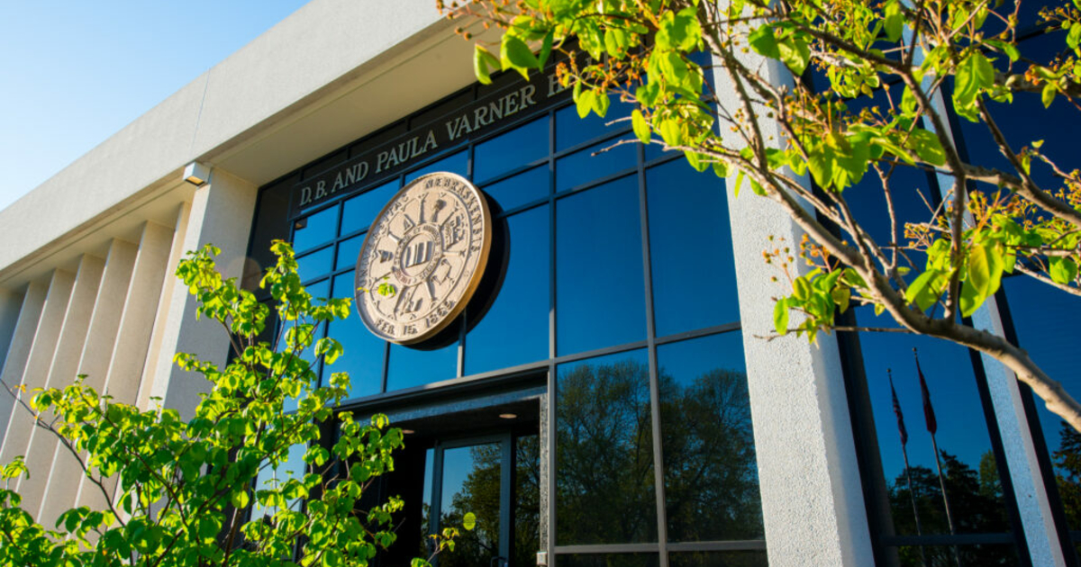 NU leadership choice was deadlocked between UNMC chancellor and State ...