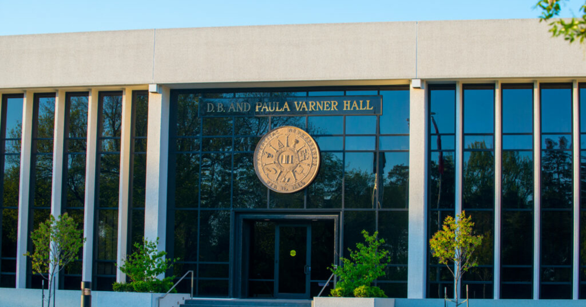 University of Nebraska names next chief lobbyist with roots in business ...