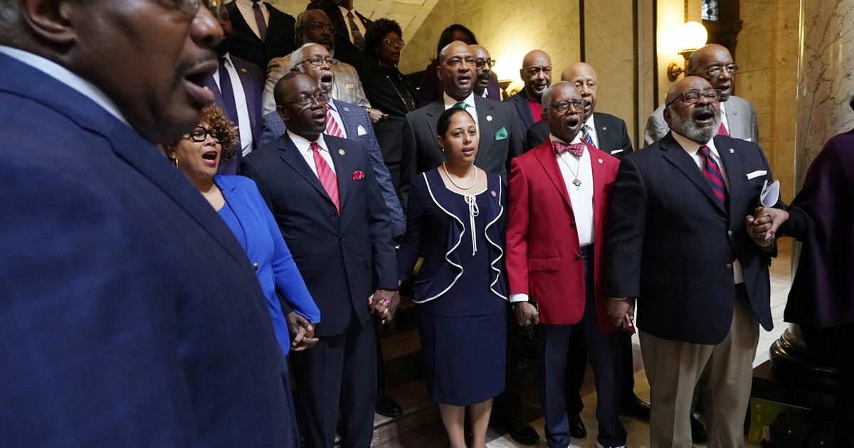 With clock ticking, Judge Wingate mulls a second injunction blocking ...