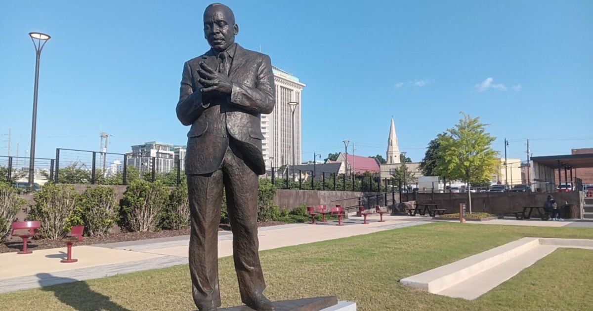 EJI unveils statue of Martin Luther King Jr. in Montgomery | News From ...