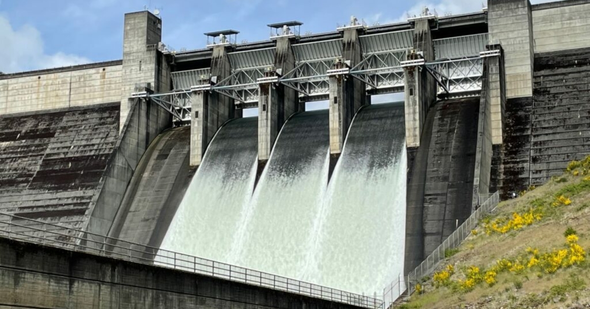 Many residents say publicly they support maintaining hydropower at ...